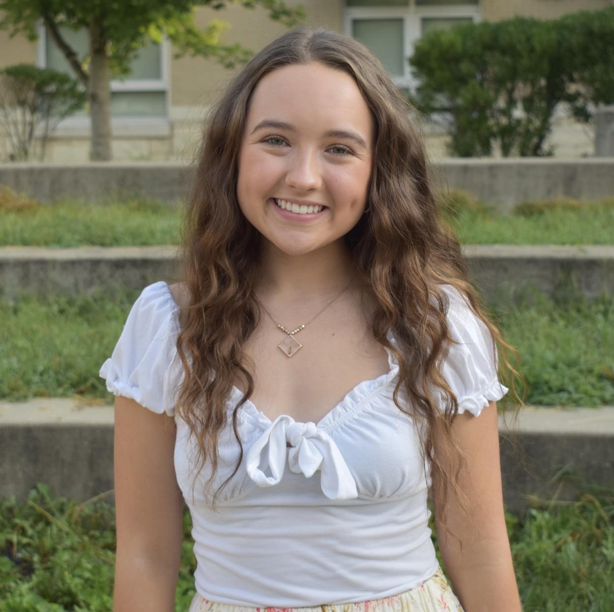 Ella Cooper – Smoke Signals Student Media