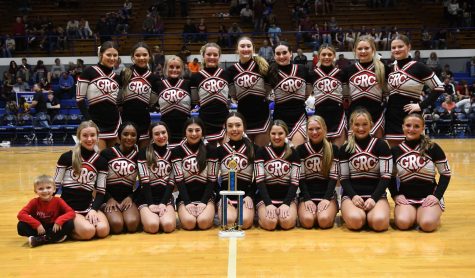 Cheerleaders win 10th Region Boys In-Game competition – Smoke Signals ...